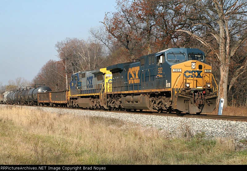 CSX 582
